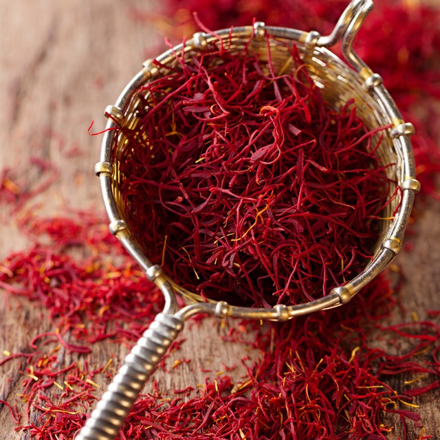 Sử dụng saffron theo cách nào để đạt hiệu quả cao nhất?