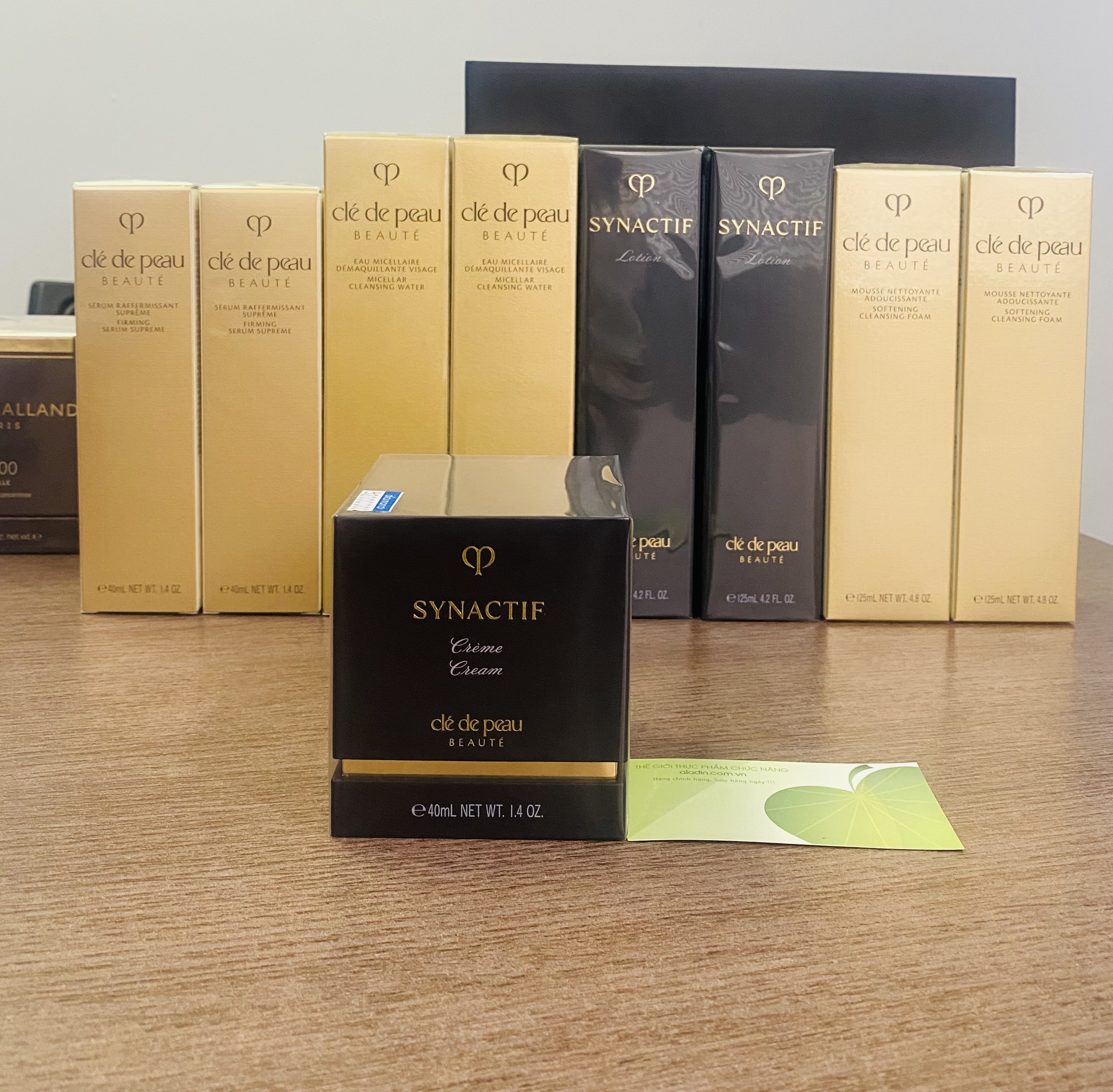 Kem dưỡng da chuyên sâu Cle De Peau Beauté Synactif Cream