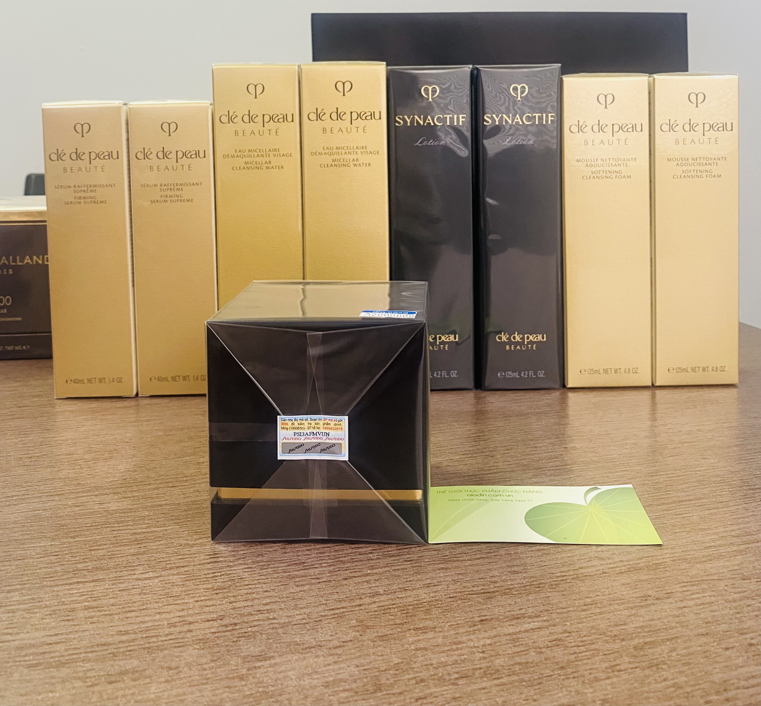 Kem dưỡng da chuyên sâu Cle De Peau Beauté Synactif Cream