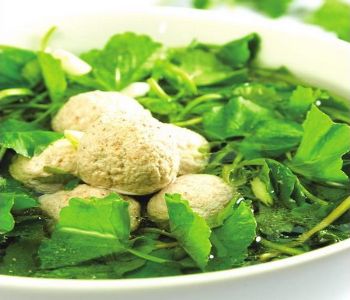 Rau má rất tốt cho da